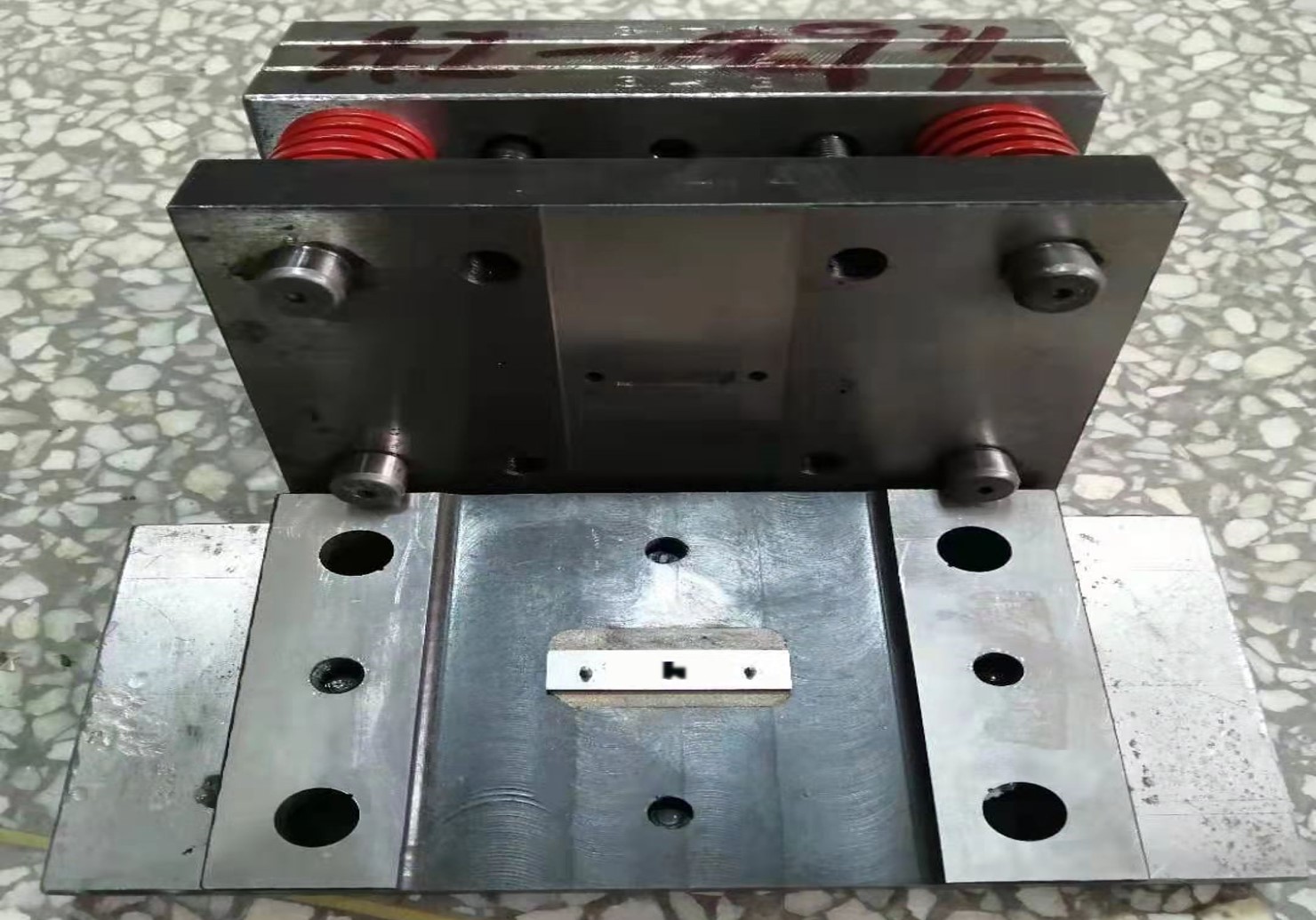 제 품 소 개 • AIMARK Korea